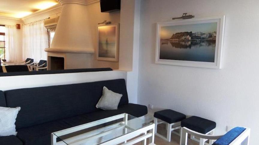 Mirachoro III, Praia Da Rocha, Algarve - Book with Budget Travel ...